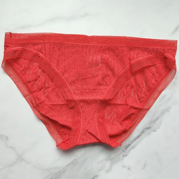 Soma | Intimates & Sleepwear | Nwt Soma Stretch Lace Bikini Panty In ...